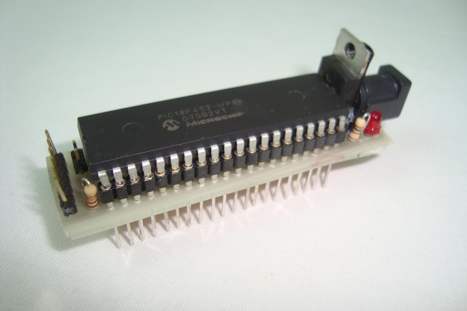 Mini Pic Dev Board Hardware Pyroelectro News Projects And Tutorials